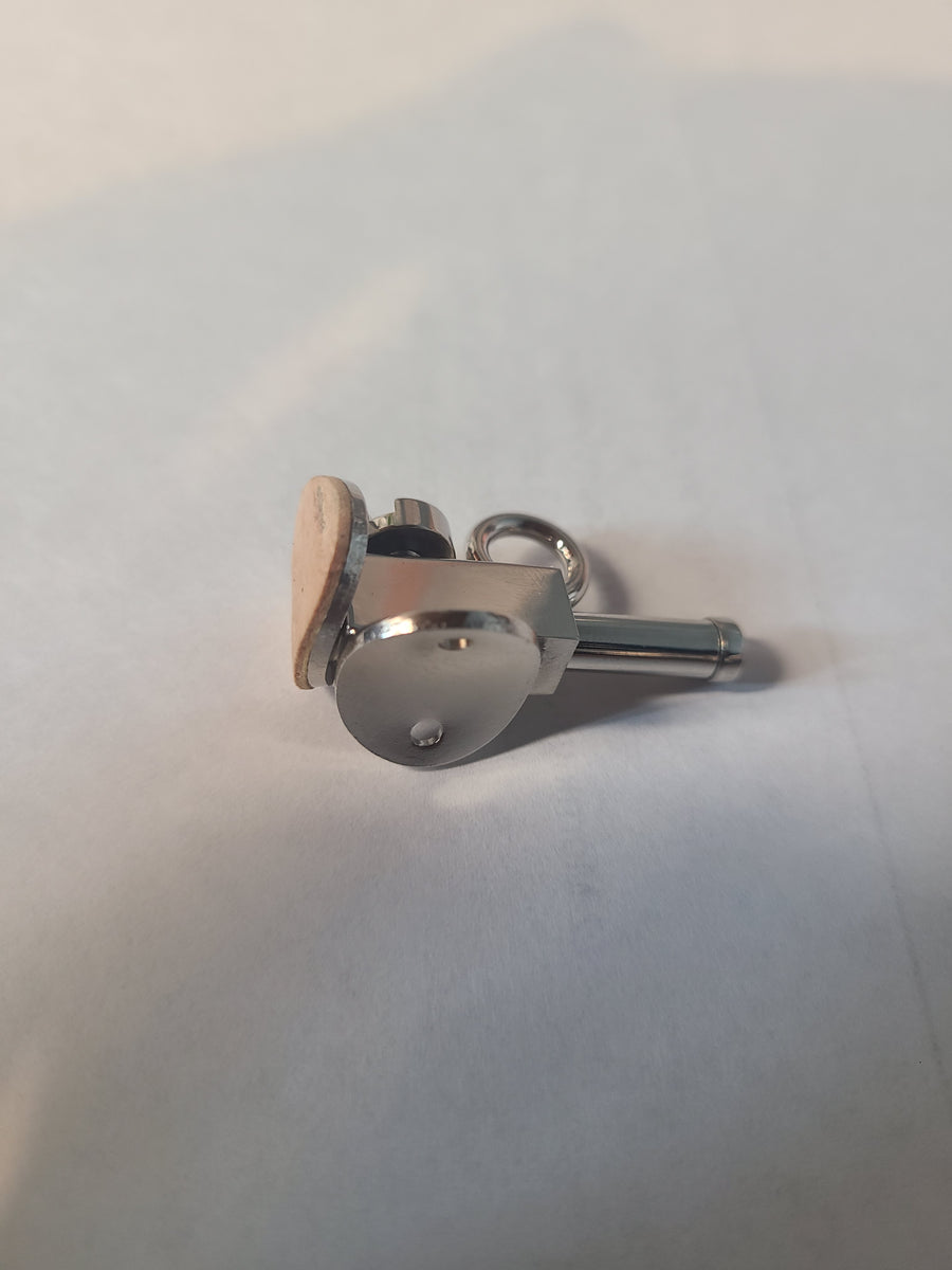 Yamaha Adjustable Thumb Rest w/ Strap Ring – North Country Winds